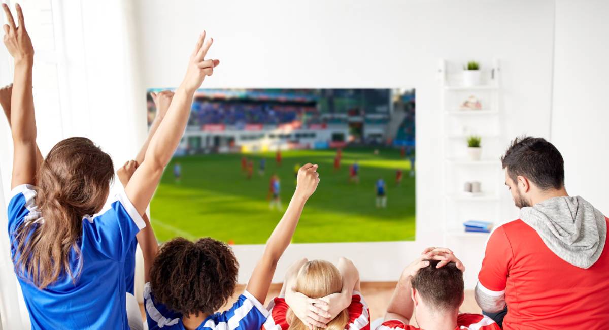 Digital Media Rights Increase Broadcast Revenue for Sports Leagues ...